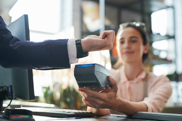 Mastercard Debitkarte mit täglicher Abrechnung | norisbank